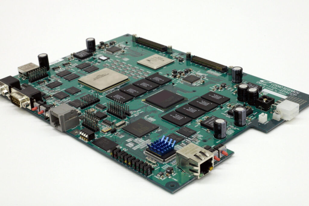 EEPROMとは？仕組み・特徴・用途を徹底解説【エンジニア向け】 | RAMXEED（ラムシード）